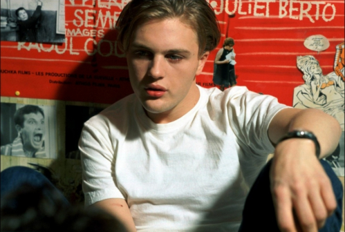 戏梦巴黎（英、法、意三国合拍2003年贝纳尔多·贝托鲁奇执导的剧情片）_百度百科