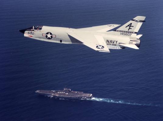 F-8战斗机_百度百科