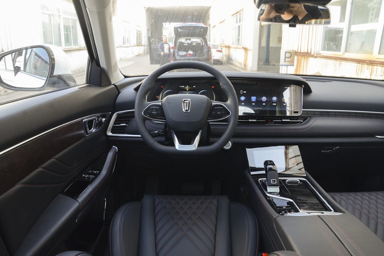 2019款奔腾T99 20TD 自动尊享型_百科TA说