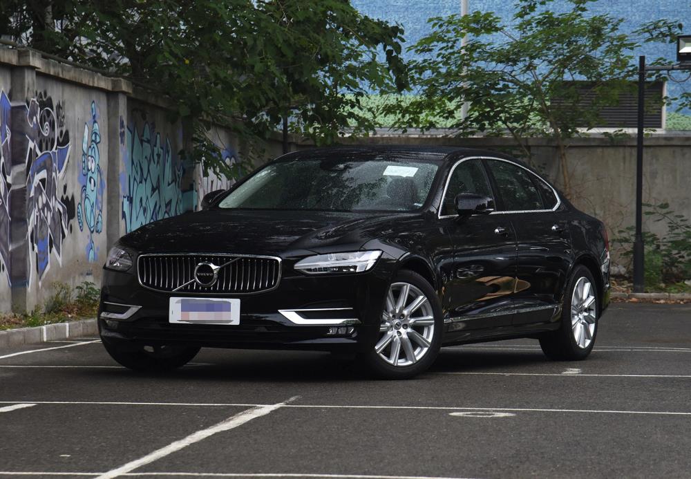 开过凯迪拉克XTS后，换了沃尔沃S90，车主：没想到有这么大差别_百科TA说