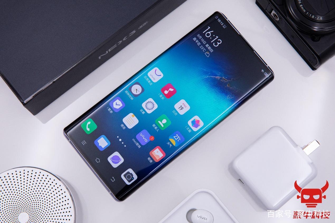 vivo NEX 3新套路 99.6%真全面屏手机上手 这视觉冲击力 难以自拔_百科TA说