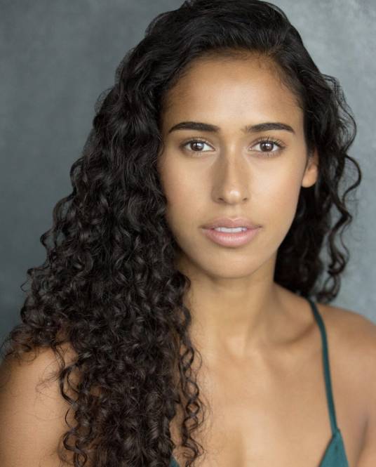 Briony Scarlett_百度百科