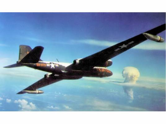 RB-57D侦察机_百度百科