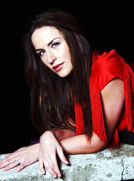 angela ammons（美国歌手）_百度百科