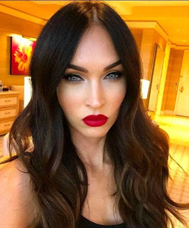 《敢死队4》梅根·福克斯太性感火辣！她昔日角色美出新高_百科TA说