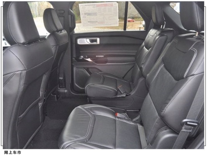 福特全新探险者ST实拍，搭3.0T+10AT，座椅2+2+2式布局_百科TA说