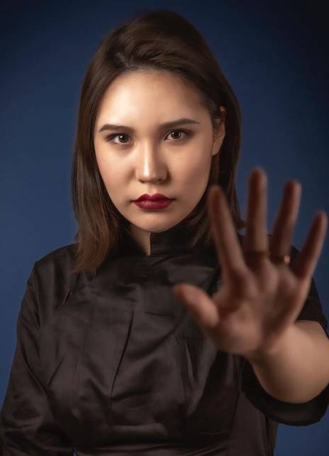 Astrid（演员）_百度百科