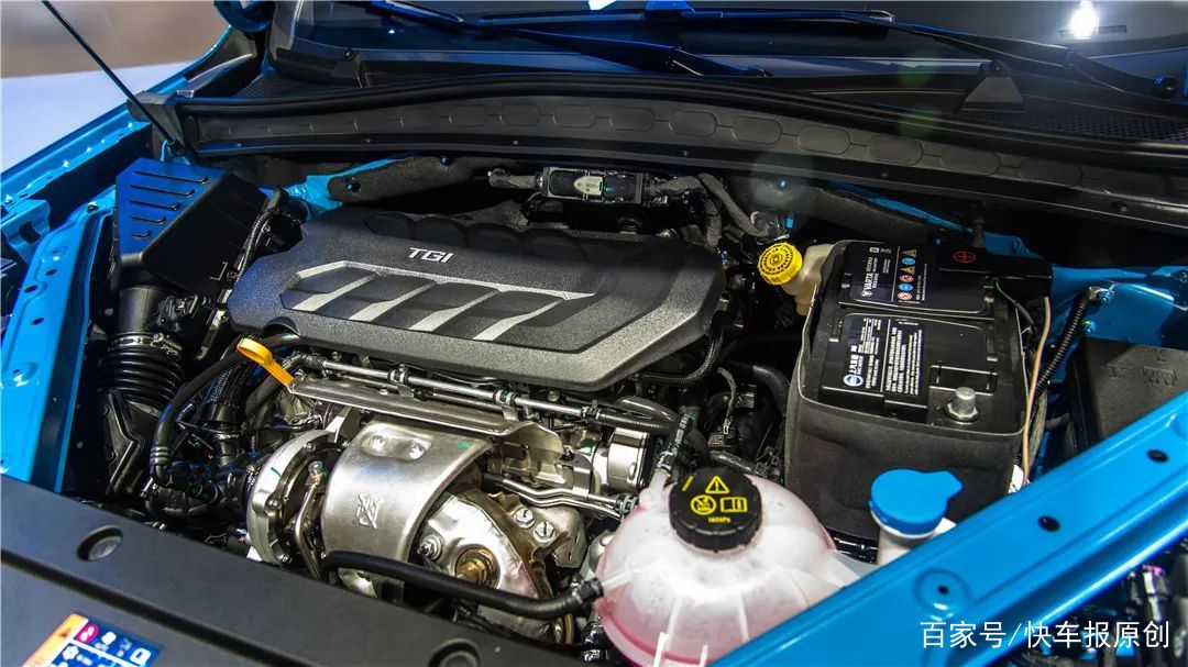 争当潮牌一哥，荣威RX5 MAX Supreme开卖_百科TA说