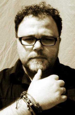 Stephan Genovese_百度百科