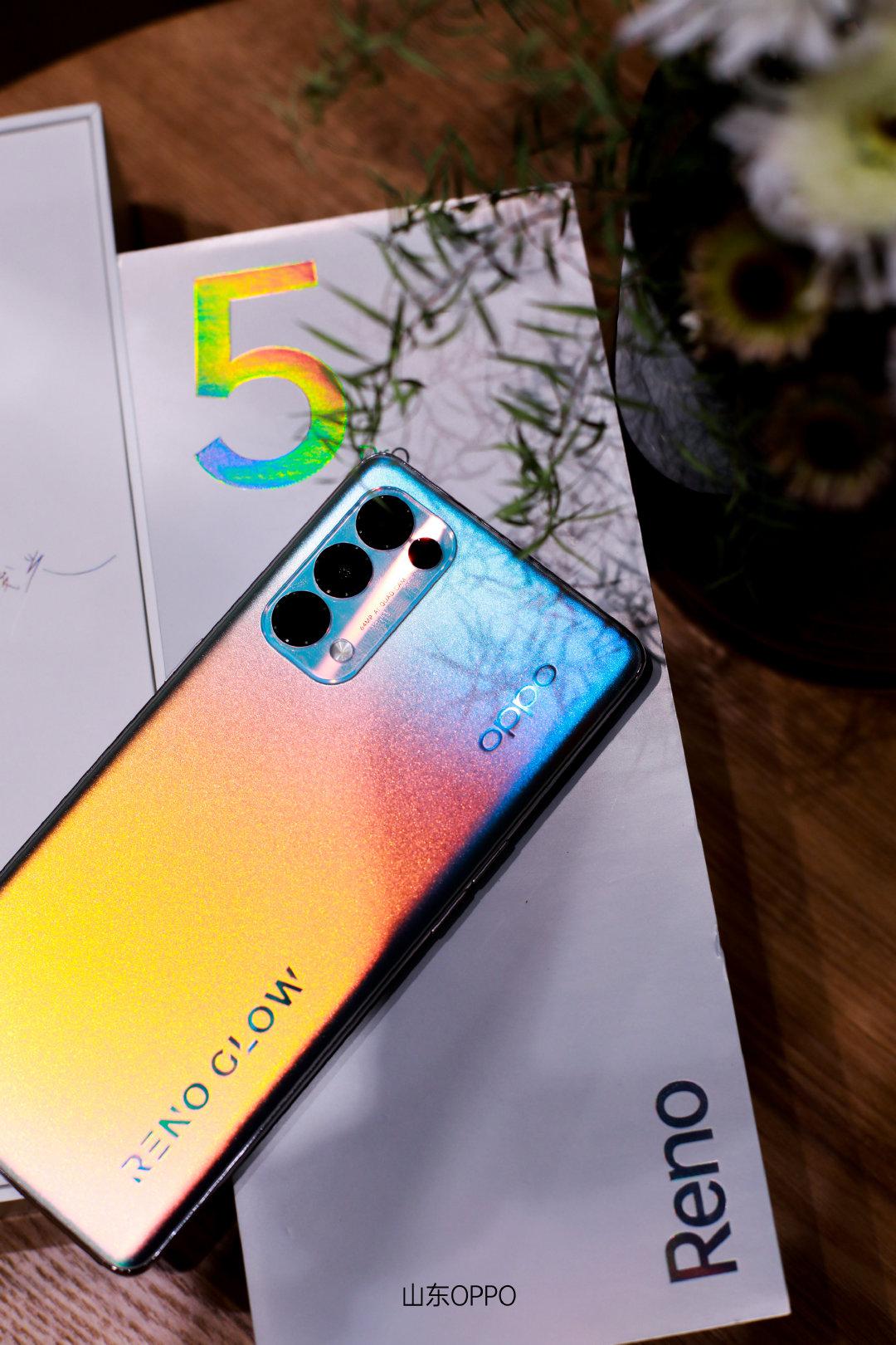 OPPO 官方放出 Reno5 部分真机图赏，星河入梦 + 电致变色_百科TA说
