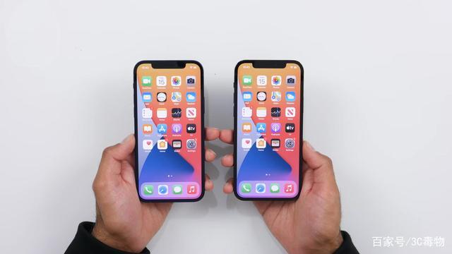 iPhone12/iPhone12Pro真机开箱对比：都是蓝色为啥区别这么大_百科TA说