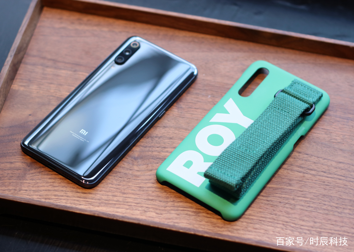 2998？小米和iQOO：定位完全不同_百科TA说