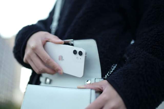 iPhone12 mini体验：小有错吗？怎么就不能买了_百科TA说