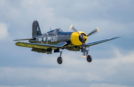 F4U战斗机_百度百科