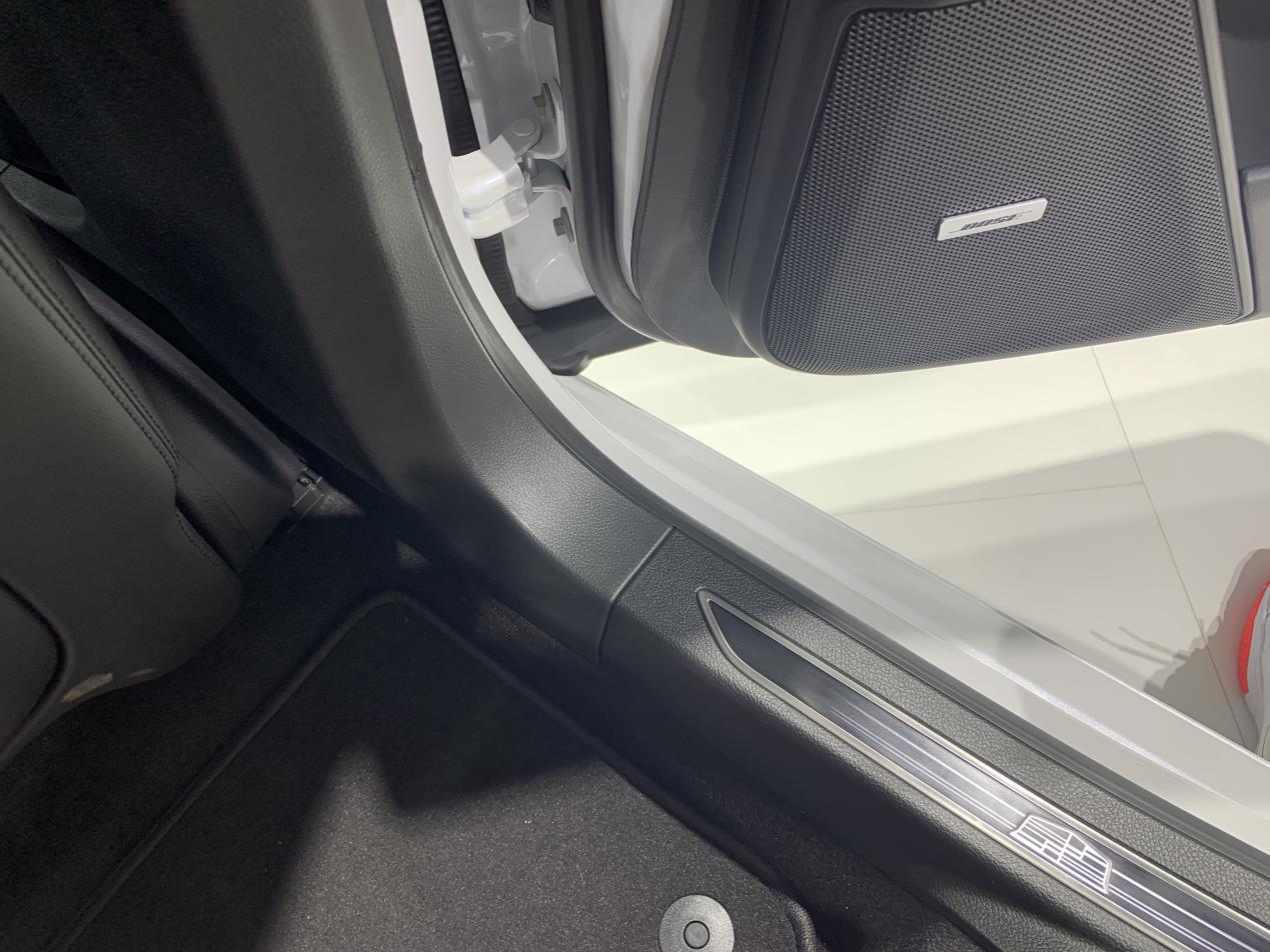 不到30万享美式豪华，凯迪拉克CT6让人眼前一亮，标配2.0T+10AT_百科TA说