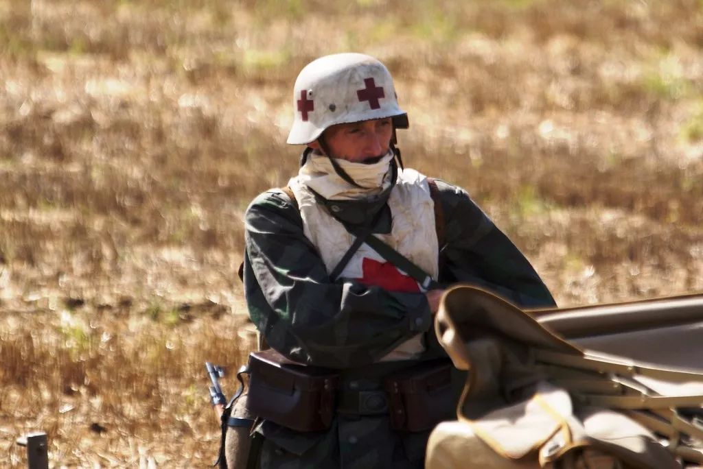 没想到，二战德军官兵对于自己下半身的约束如此严苛_百科TA说