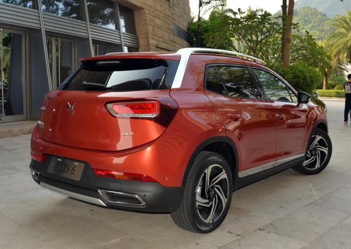 开过DS6，又换雪铁龙天逸C5，比较两车，车主：想说七个字_百科TA说