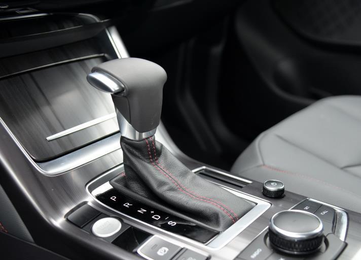 没听同事反对，入手宝沃BX6，5000公里后说了真实理由！_百科TA说