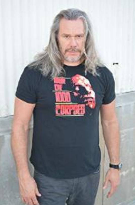 Robert Allen Mukes_百度百科