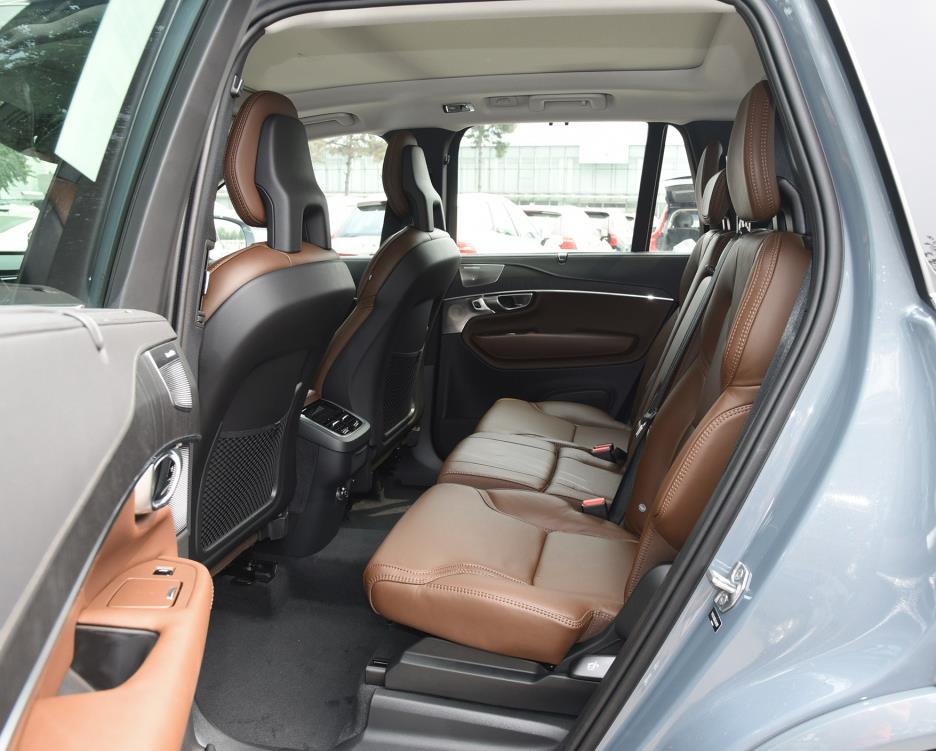 手握63万提了辆沃尔沃XC90，驾驶4200公里后，车主憋了几句话要说_百科TA说