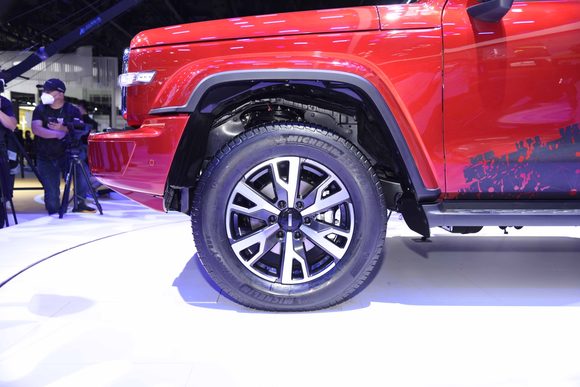 WEY 坦克300红——2020北京国际车展_百科TA说