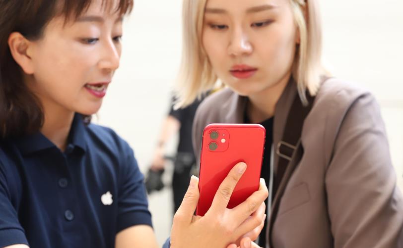 为什么宁可选iPhone11，也不买iPhone11 Pro？除了贵还有三个原因_百科TA说