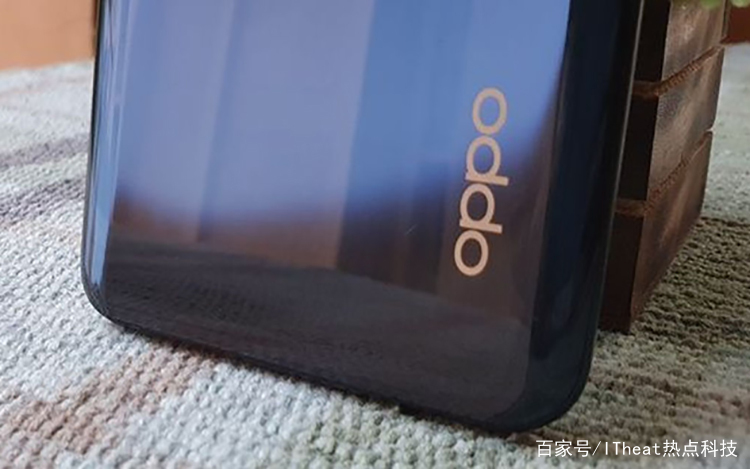 OPPO Reno 6系列或于4月亮相 支持30W无线充电_百科TA说