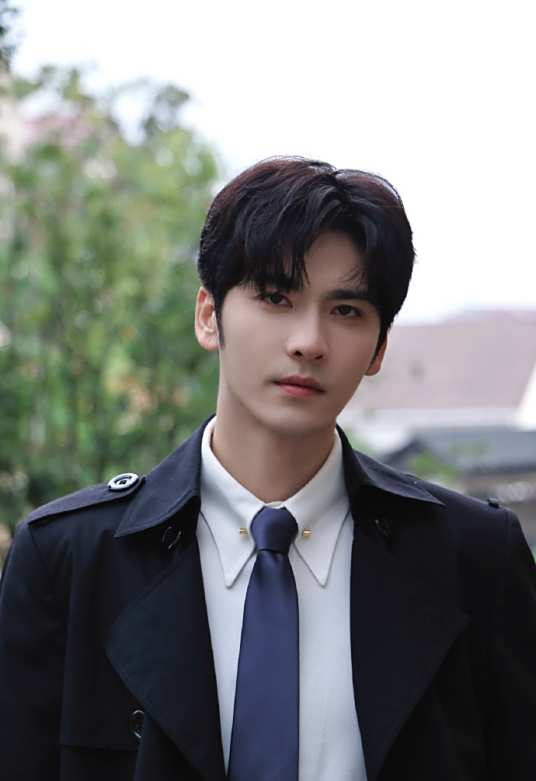 王奕然 (Wang Yi-Ran) | 中国縦型ショートドラマ限定！俳優&女優図鑑