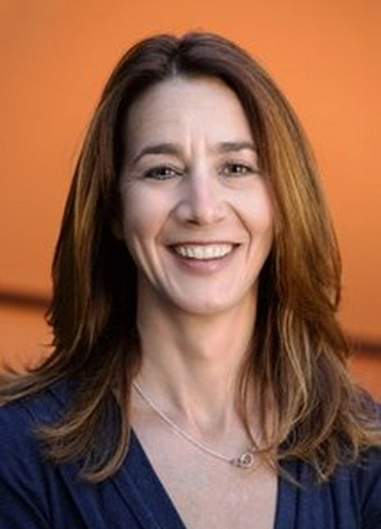 Dina Engel_百度百科