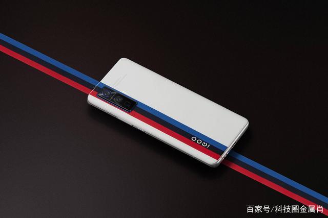 iQOO 5 Pro搭载的120W 超快闪充，充满电只需15分钟？_百科TA说