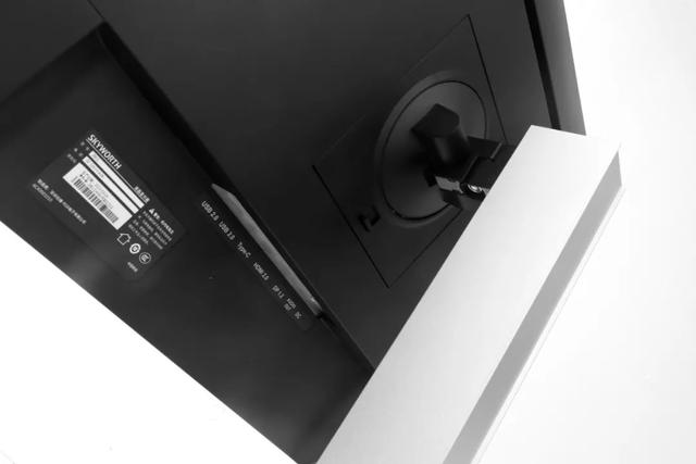 千元级广色域｜创维28U1 4K显示器_百科TA说