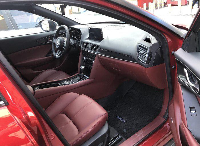 先开丰田CHR，再花17万开马自达CX4，车主说了大实话_百科TA说