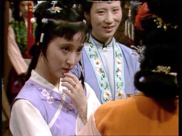 《红楼梦》贾母为何迟迟不给宝玉和林黛玉定亲？看看古代娶妇标准_百科TA说