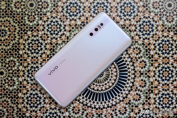 拯救手残党！逆光更清晰的秘密让vivo X27来告诉你_百科TA说