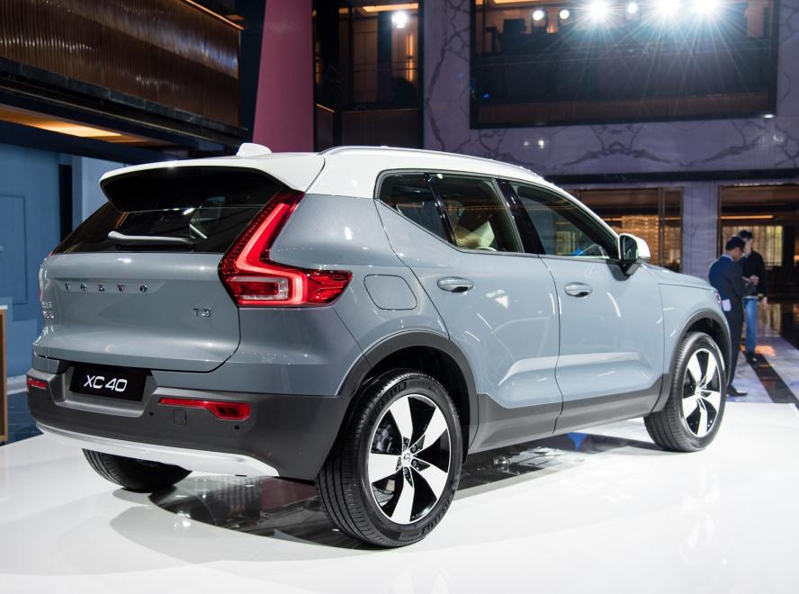 什么人会选沃尔沃XC40？年薪32万开得起它吗？30万的沃尔沃XC40值吗_百科TA说
