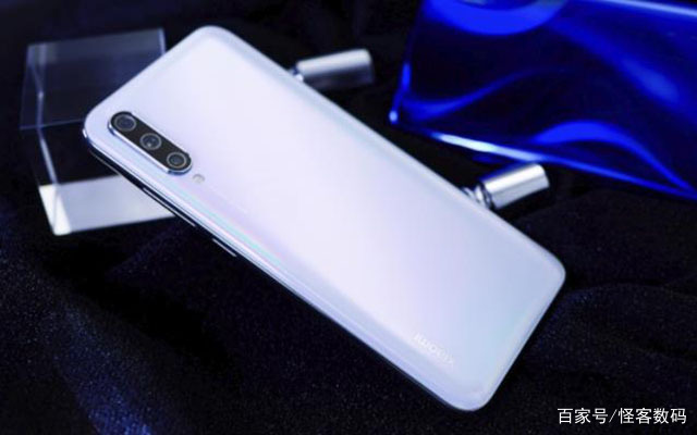 小米CC9 Pro惊艳亮相：骁龙730G+1.08亿像素，价格感人！_百科TA说