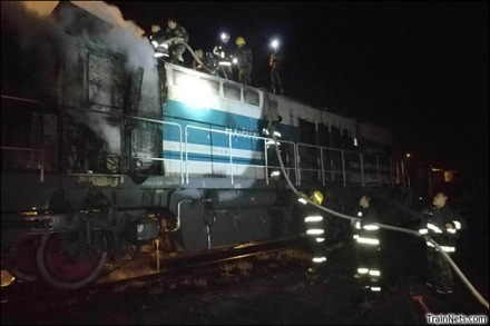 HXN6型油电混合动力机车_百度百科