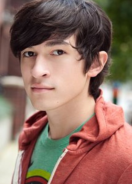 Aaron Thomas_百度百科