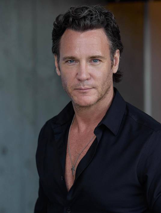 Sebastien Roberts_百度百科