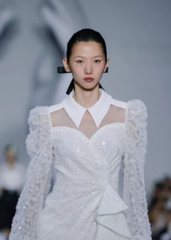 YES BY YESIR（时装品牌）_百度百科