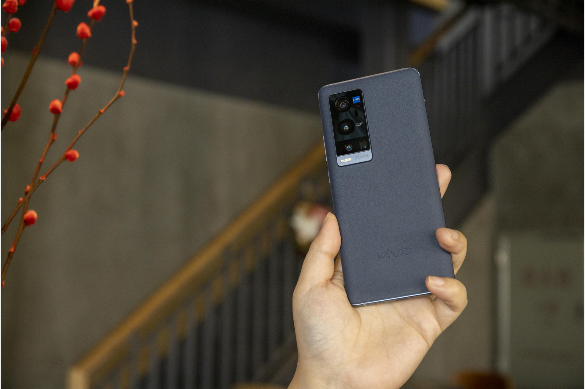 vivo X60 Pro+一路领跑，就靠专业影像和顶尖性能_百科TA说