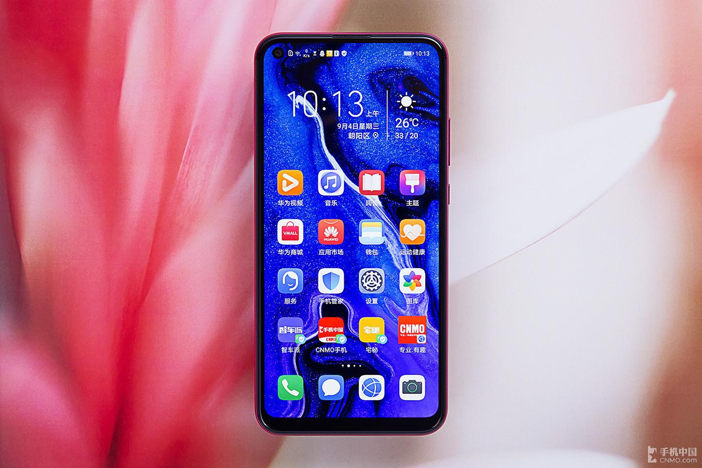 荣耀Play3图赏：“魅眼”诠释极致科技 星光照亮前路_百科TA说