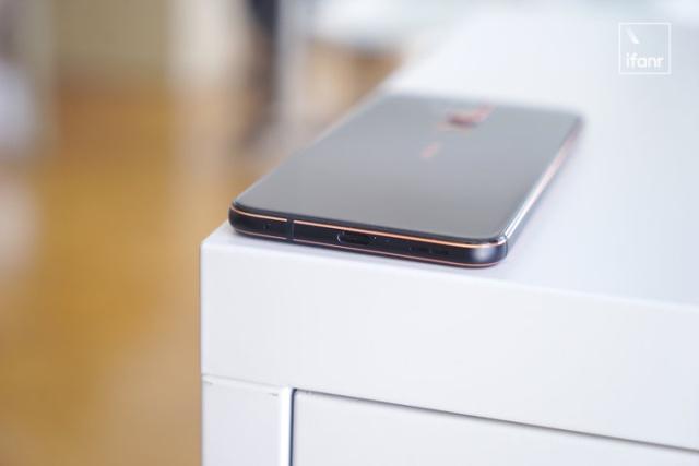 Nokia X71 体验：2199 元的挖孔屏手机体验如何？_百科TA说