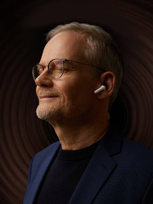 Axel Grell_百度百科