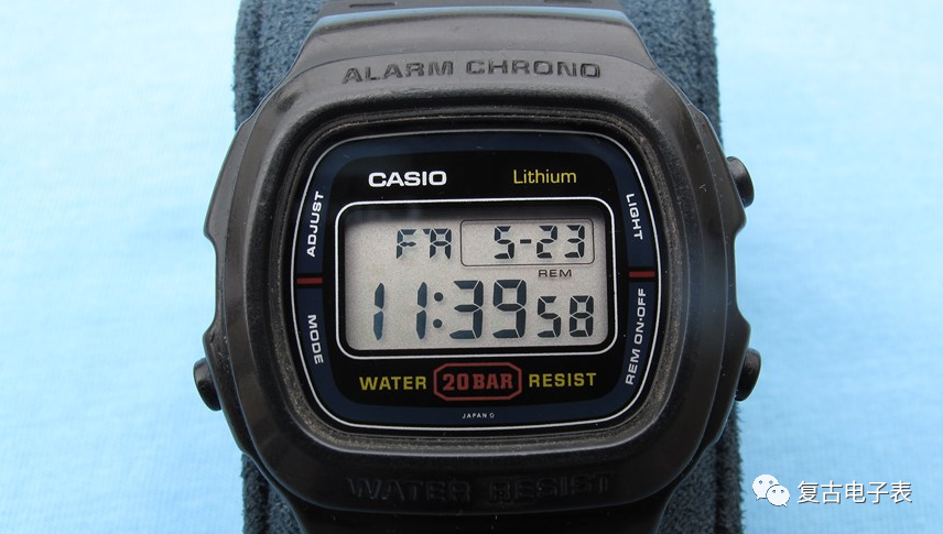 卡西欧反逻辑的挥毫画皮——CASIO DW310之HD 300M/20BAR_百科TA说