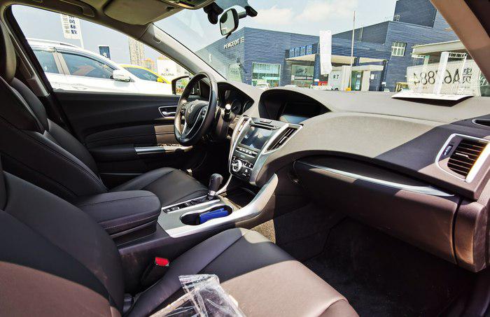 讴歌TLXL提车记，车主用车60天后，直白地谈了驾驶体会_百科TA说