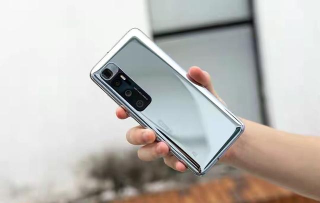 小米MIX4提前曝光：三面全是屏+首发骁龙875，价格有点贵_百科TA说