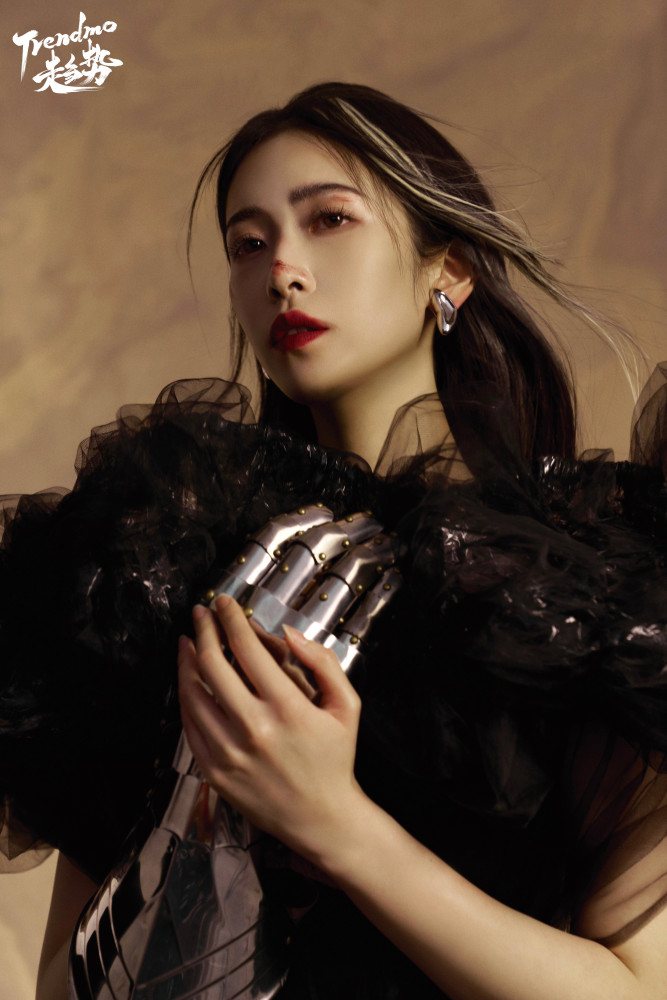 刘美彤（中国内地女演员）_百度百科