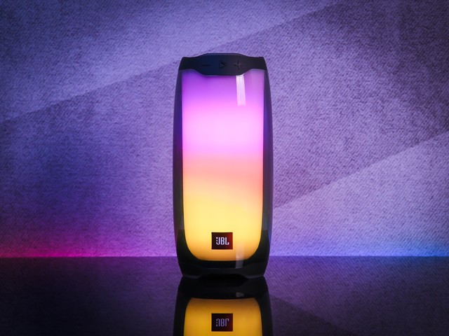 好音质“看得见”JBL PULSE4音乐脉动蓝牙音箱_百科TA说