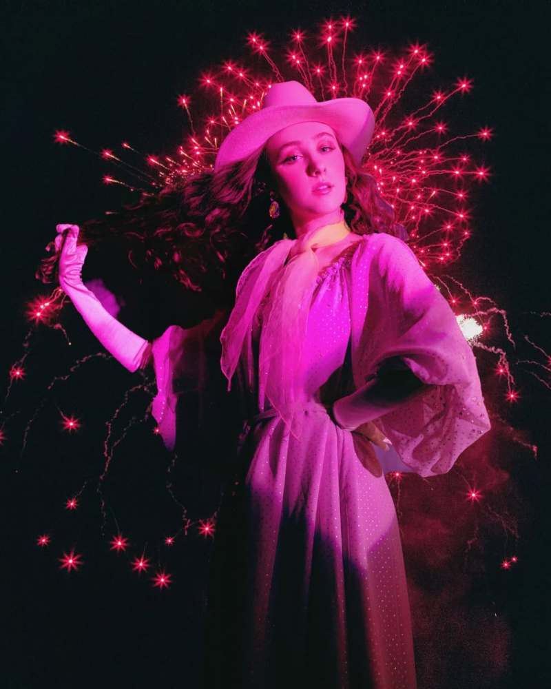 Pink Pony Club_百度百科